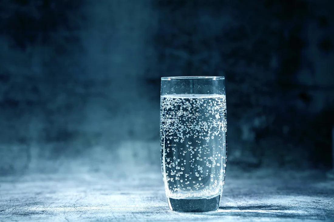 IS SPARKLING WATER GOOD FOR YOU? LEARN THE PROS AND CONS – CENTR Brands